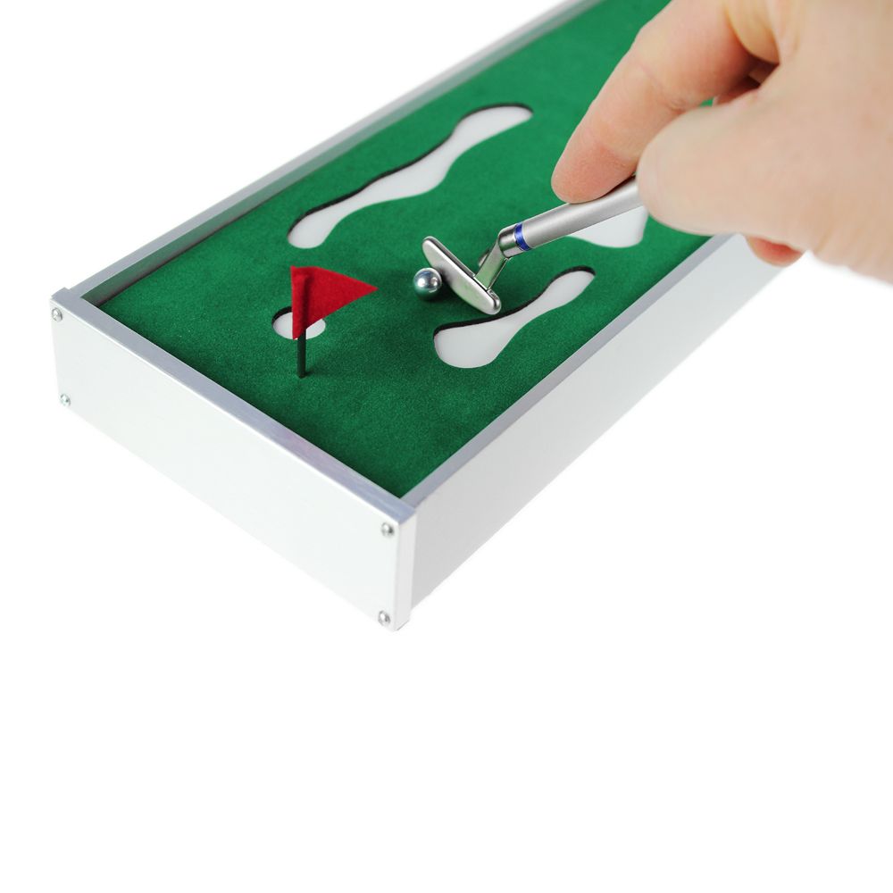 Mini Golftisch - Golfspaß für zu Hause und unterwegs